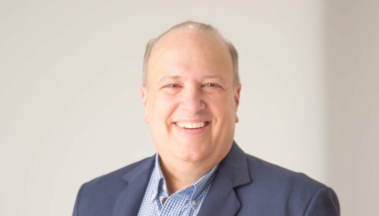 Meet Our Leadership Team | Howard Levitt | Viva Eve